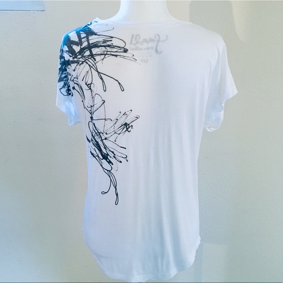 Forever 21 | Tops | 32forever 2 Portrait Graphic Tee | Poshmark